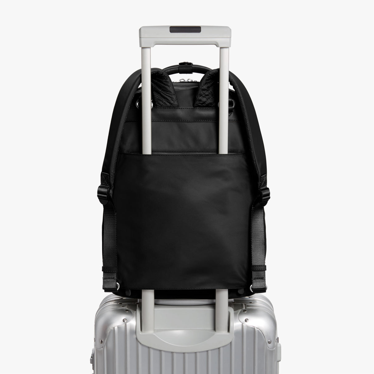 Lo & Sons Rowledge Womens Backpack - Black/Silver/Lavender